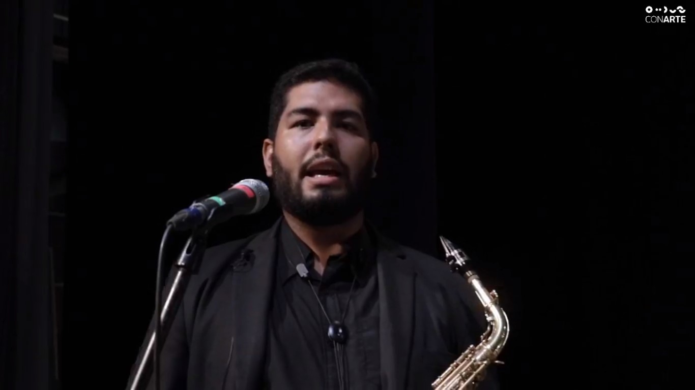 Reflexiona sobre el cuerpo con su música de saxofón : CONARTE Nuevo León