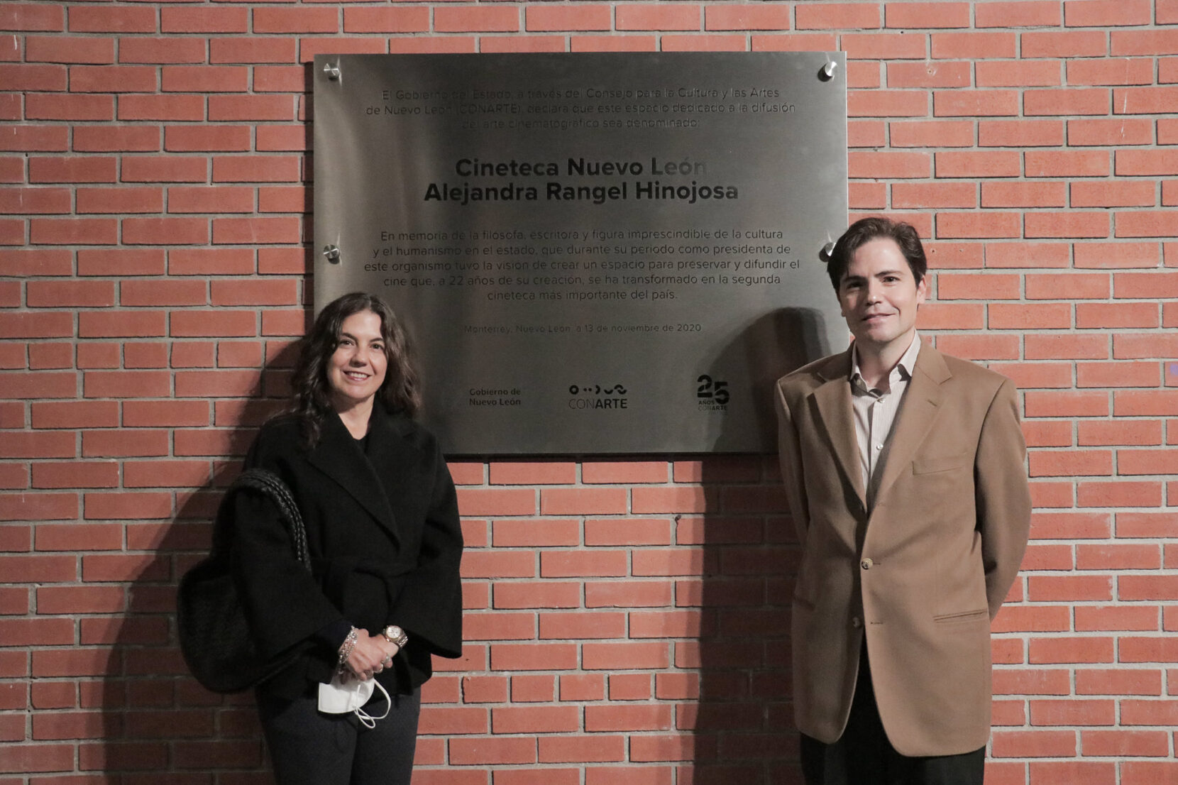 Colocan la placa en Homenaje a Alejandra Rangel en la Cineteca Nuevo ...