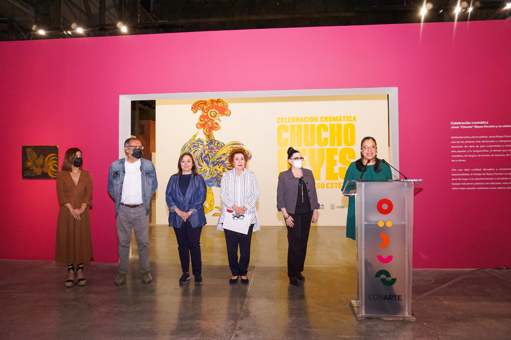 Engalanan con la magnífica y colorida obra de Jesús Chucho Reyes ...