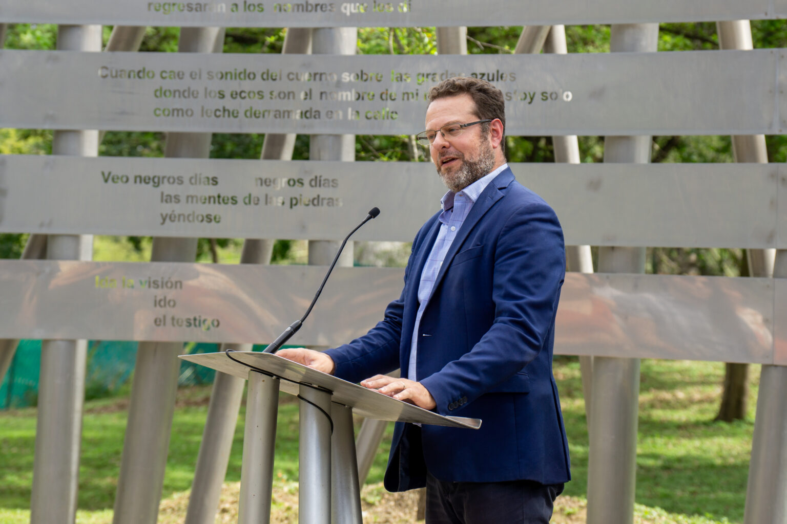 HOMENAJE A NAJWAN DARWISH EN EL ESPACIO UNIVERSAL DE LA POESÍA ...