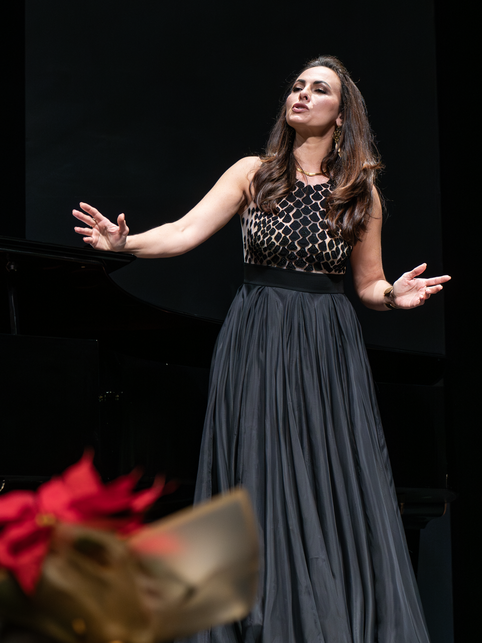 CELEBRAN REGIOS 40 AÑOS DEL TDC POR TODO LO ALTO CON LA MAGNÍFICA VOZ ...