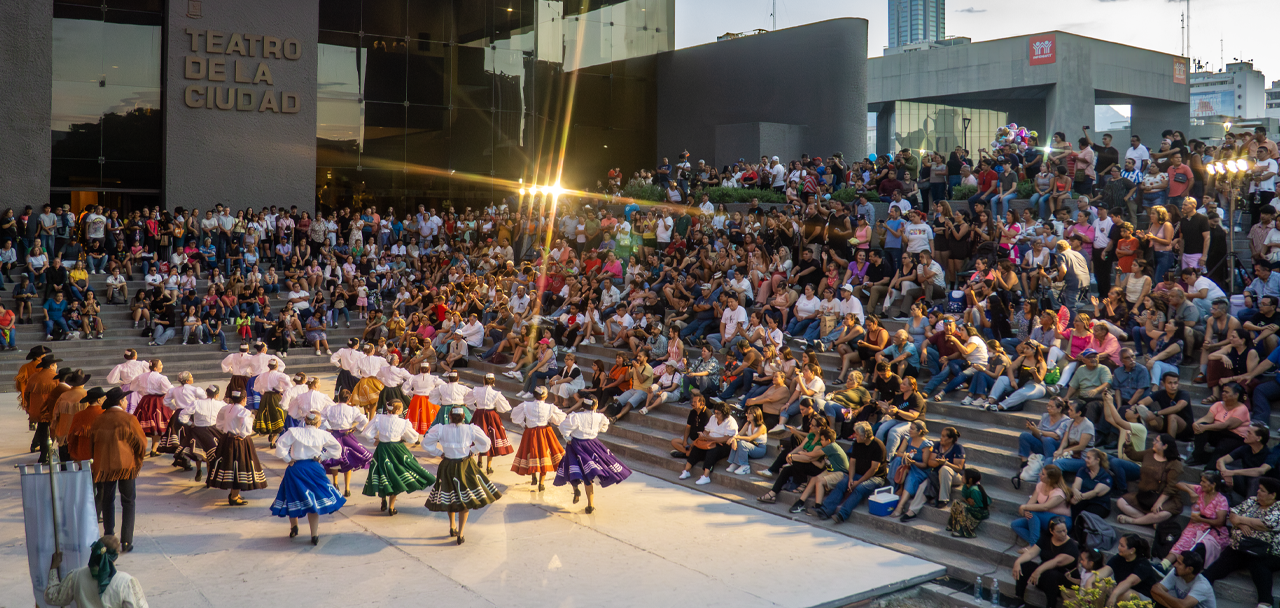 ARRANCA EL MITOTE FOLKLÓRICO NÚMERO 33 CON MAGNA CELEBRACIÓN DE LA ...